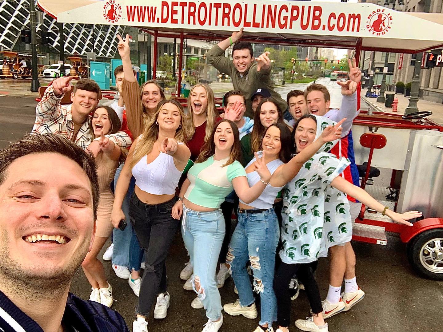 Birthday Parties in Detroit, MI | Detroit Rolling Pub